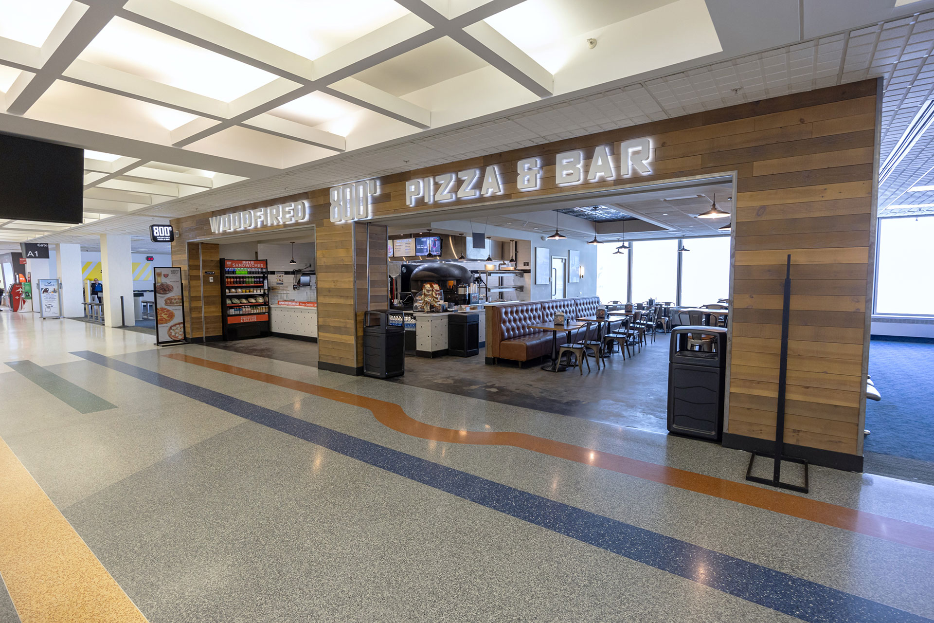 800 Degrees Woodfired Pizza + Bar – The Shops at CLE